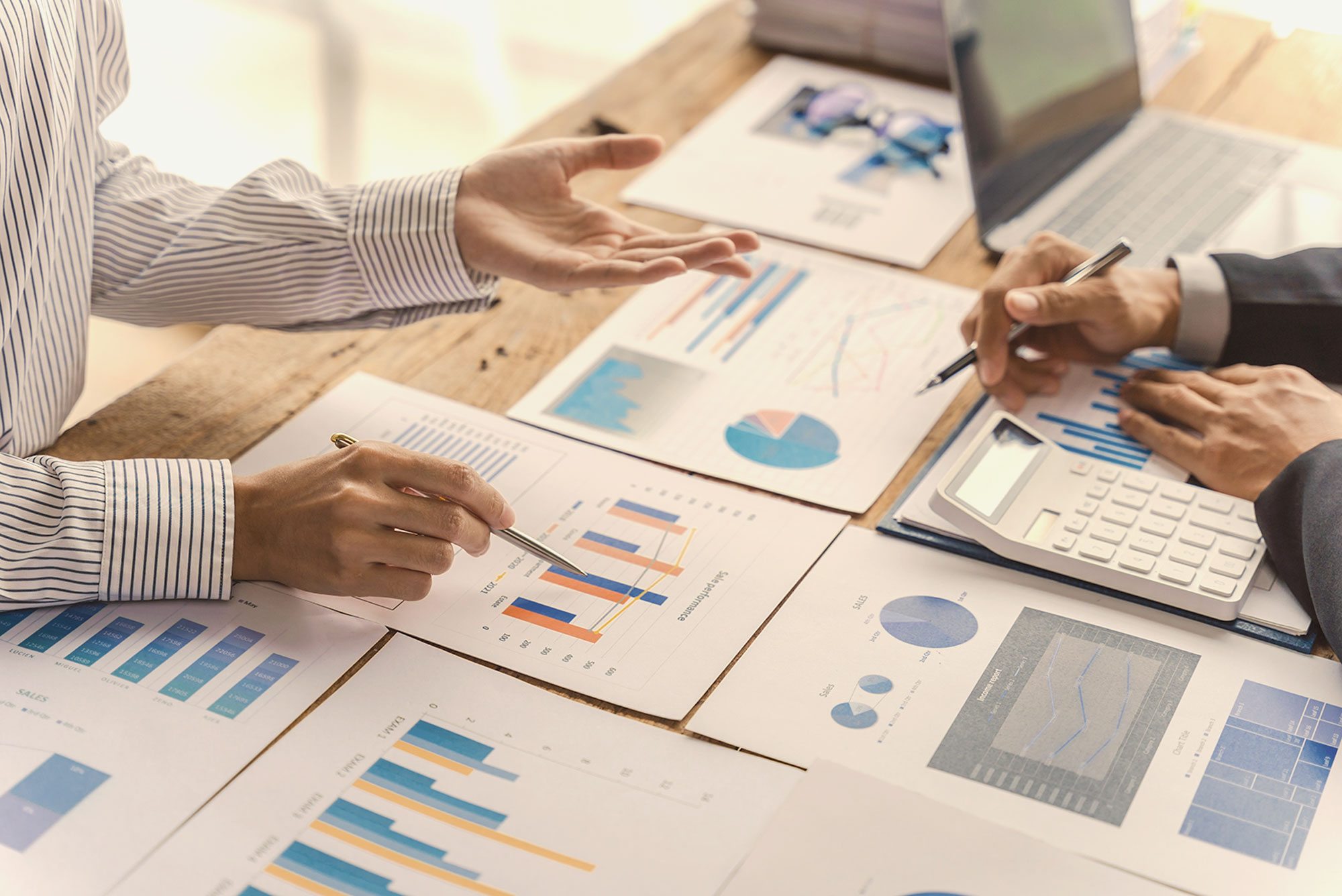 Maximizing Your ROI with Data-Driven Marketing Strategies - Stark Media LLC